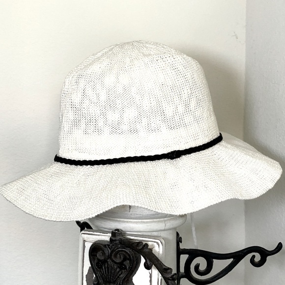 Rachel Zoe | Accessories | Rachel Zoe Packable Cream Knit Panama Sun ...